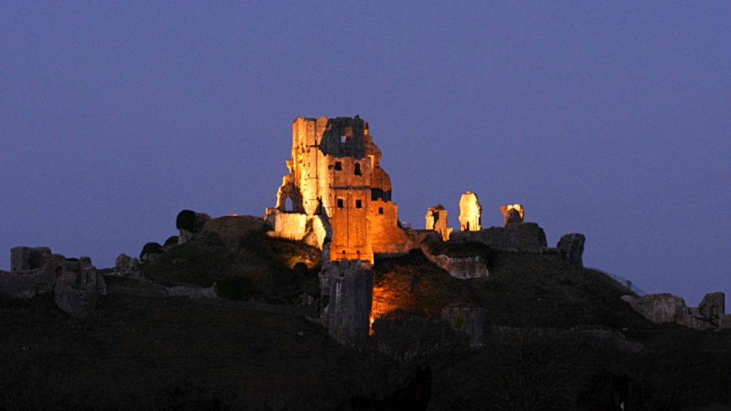 Corfe Castle - Tourist Information, News and Events