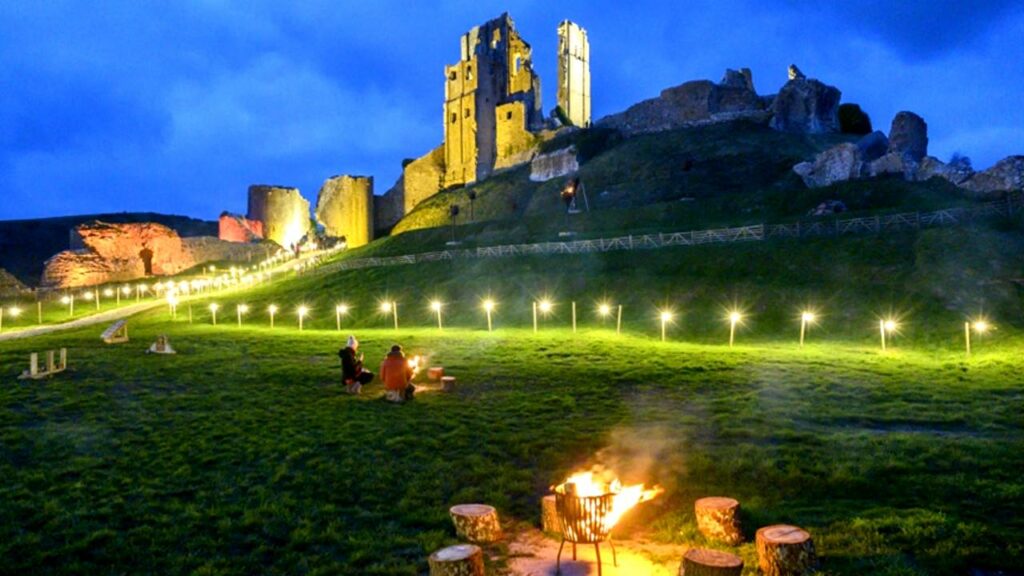 Christmas Festivities at Corfe Castle 2023 – Corfe Castle